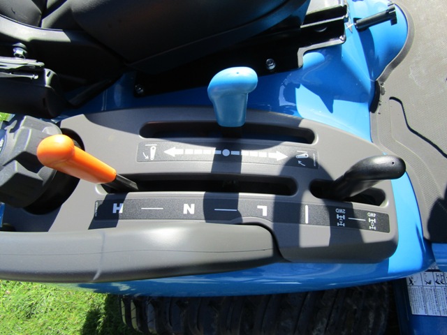 LS MT125 4WD Tractor with Mower | neatvsales.com | neatvsales.com