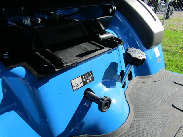 LS MT125 4WD Tractor with Mower | neatvsales.com | neatvsales.com