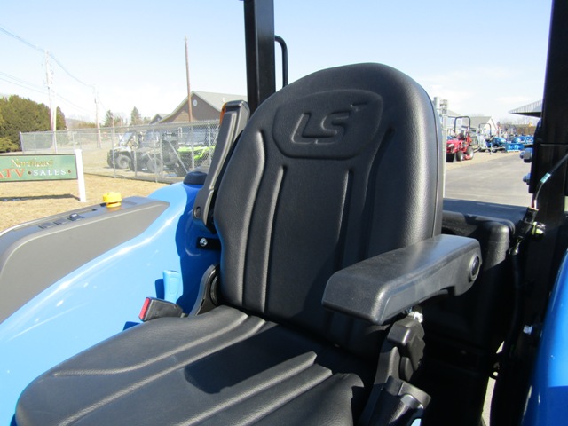 LS MT232H 4WD Tractor with Loader | neatvsales.com | neatvsales.com