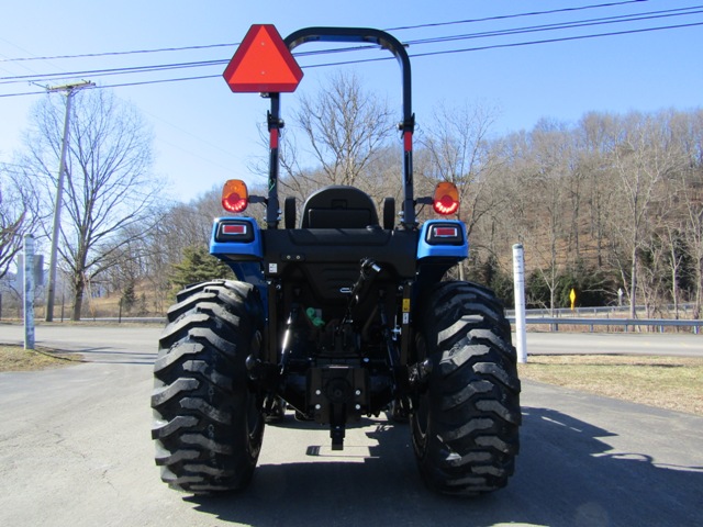LS MT232H 4WD Tractor with Loader | neatvsales.com | neatvsales.com