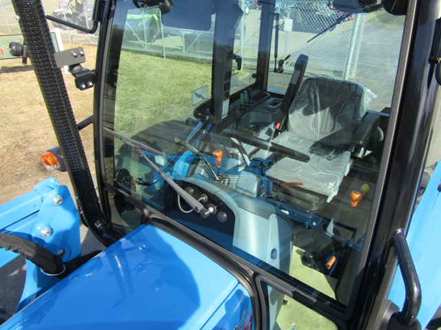 LS Tractor MT468 CPS CabTractor and Loader | neatvsales.com ...