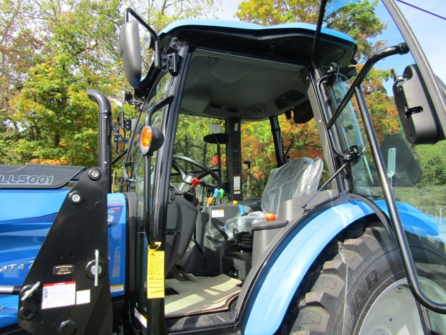 LS MT473CPS 4WD Cab Tractor with Loader | neatvsales.com | neatvsales.com
