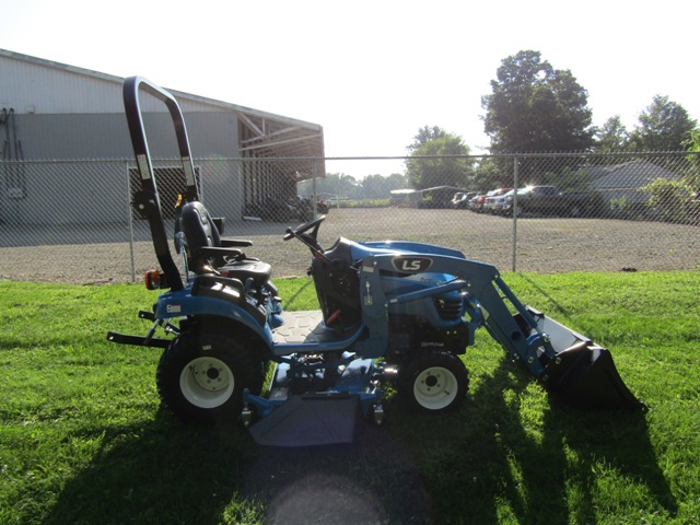 LS MT125 4WD Tractor with Loader and Mower | neatvsales.com ...
